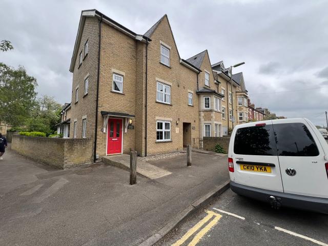 Apartment at Marlborough Road, Oxford