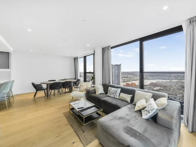 Apartment at Marsh Wall, Greater London