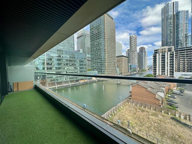 Apartment at Marsh Wall, Greater London