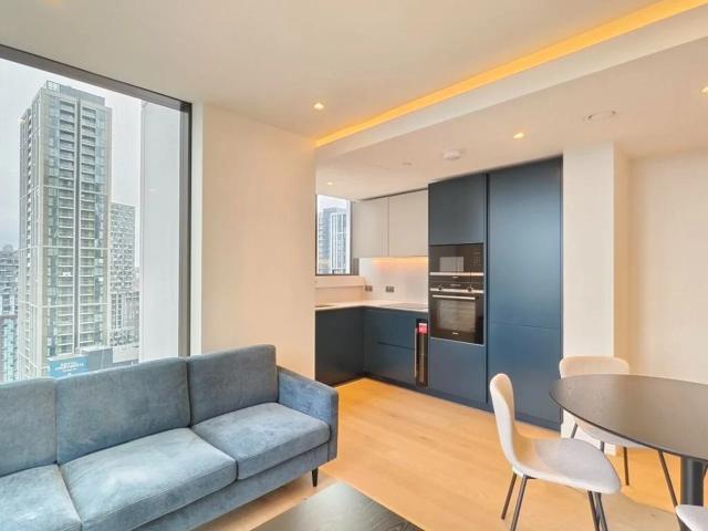 Apartment at Marsh Wall, Greater London