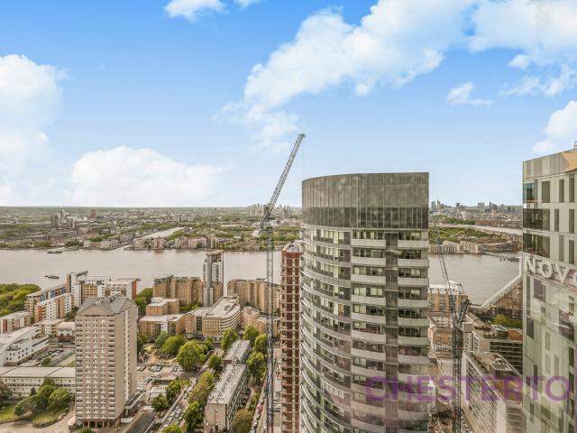 Apartment at Marsh Wall, Greater London