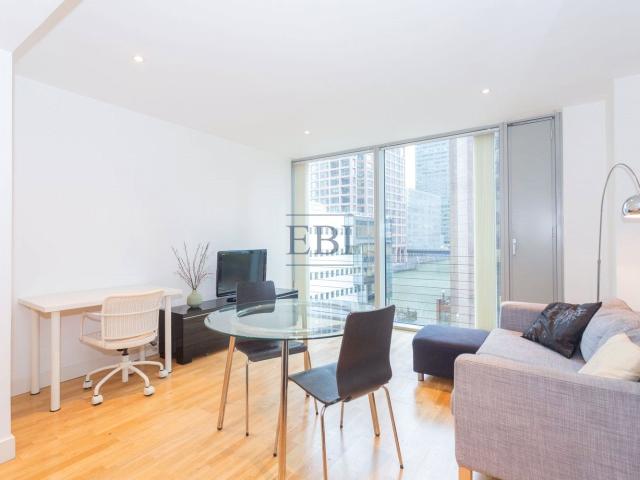 Apartment at Marsh Wall, Greater London