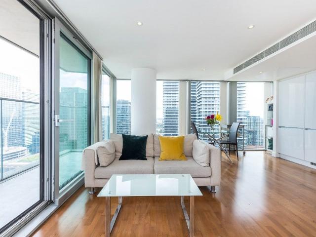 Apartment at Marsh Wall, Greater London