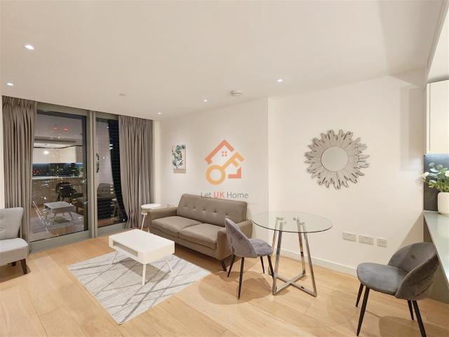 Apartment at Marsh Wall, Greater London