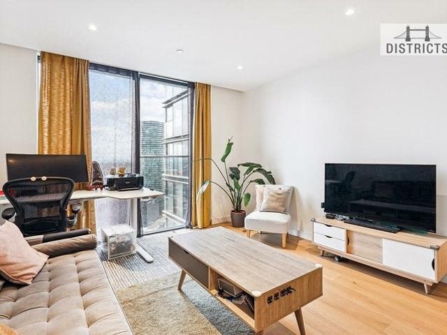 Apartment at Marsh Wall, Greater London