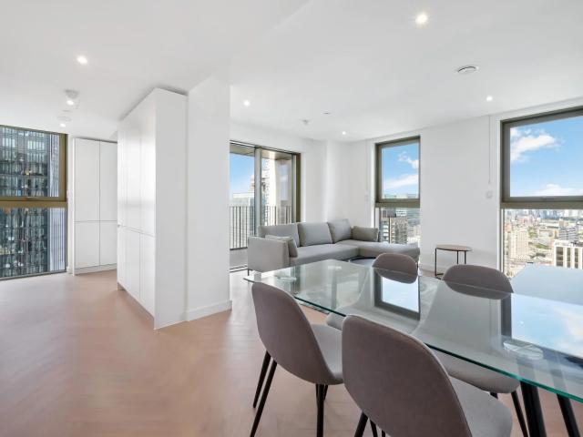 Apartment at Marsh Wall, Greater London