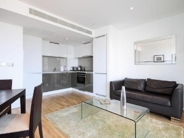 Apartment at Marsh Wall, Greater London