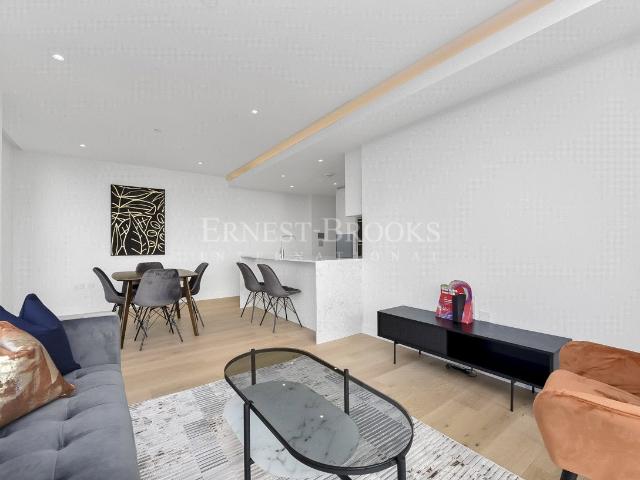 Apartment at Marsh Wall, Greater London