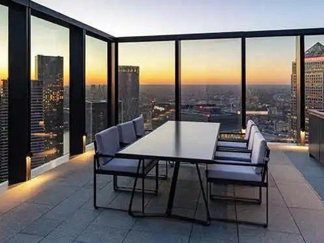 Apartment at Marsh Wall, Greater London
