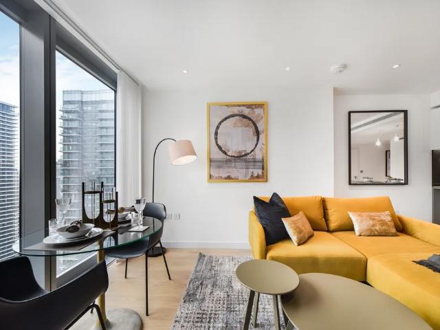 Apartment at Marsh Wall, Greater London