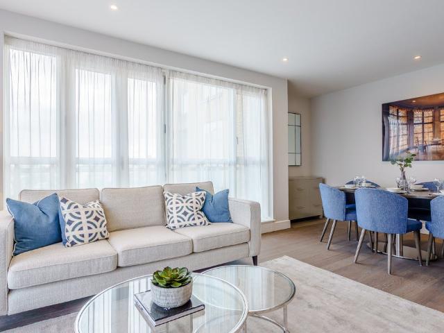 Apartment at Marsh Wall, Greater London