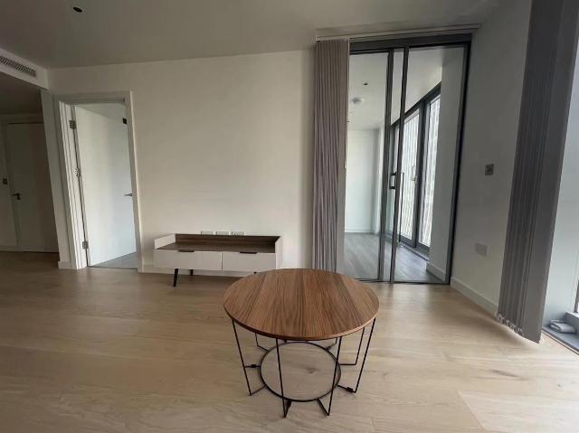 Apartment at Marsh Wall, Greater London