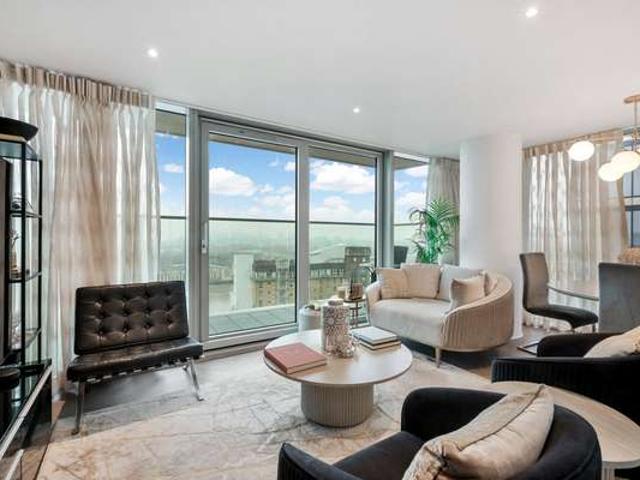 Apartment at Marsh Wall, Greater London