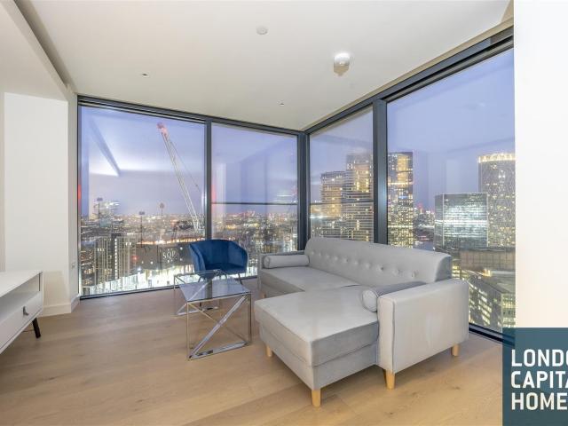 Apartment at Marsh Wall, Greater London