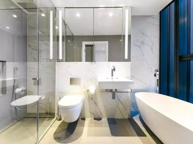 Apartment at Marsh Wall, Greater London
