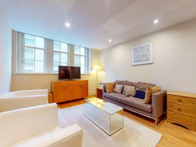 Apartment at Marsham Street, City of Westminster