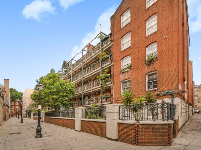 Apartment at Martlett Court, City of Westminster