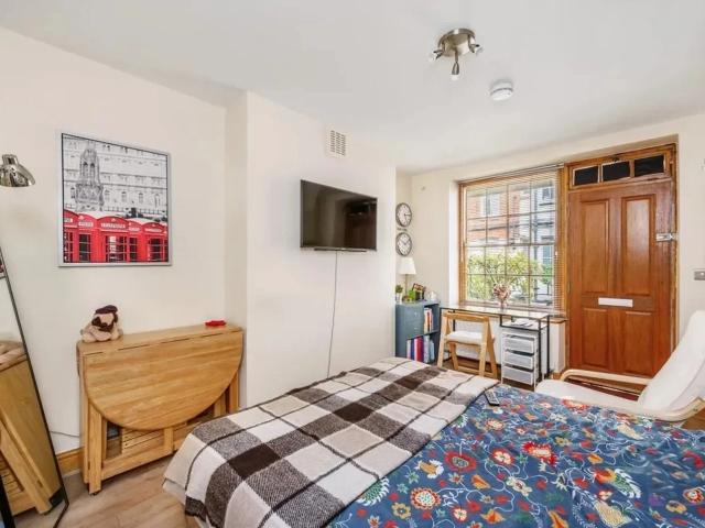 Apartment at Martlett Court, City of Westminster