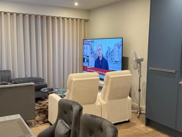 Apartment at Mary Neuner Road, Greater London