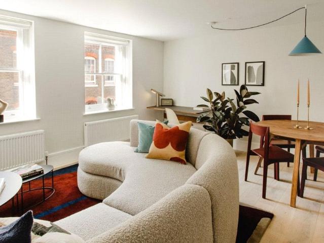 Apartment at Marylebone Lane, City of Westminster