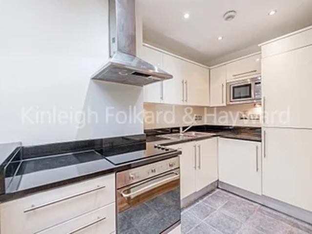 Apartment at Marylebone Road, City of Westminster