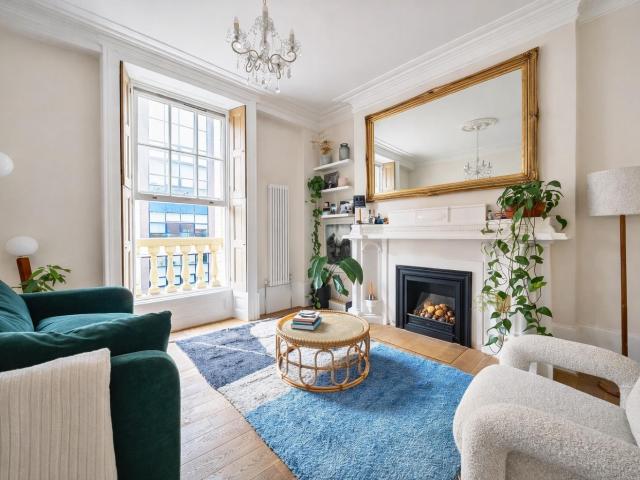 Apartment at Marylebone Road, City of Westminster