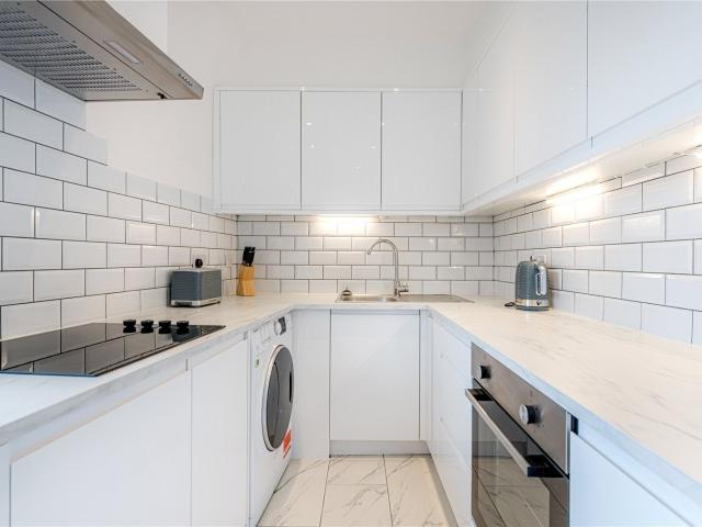 Apartment at Marylebone Road, City of Westminster
