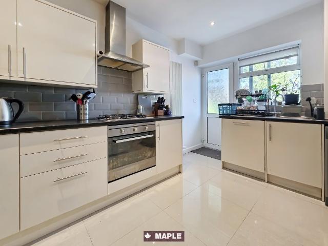 Apartment at Masons Avenue, Greater London