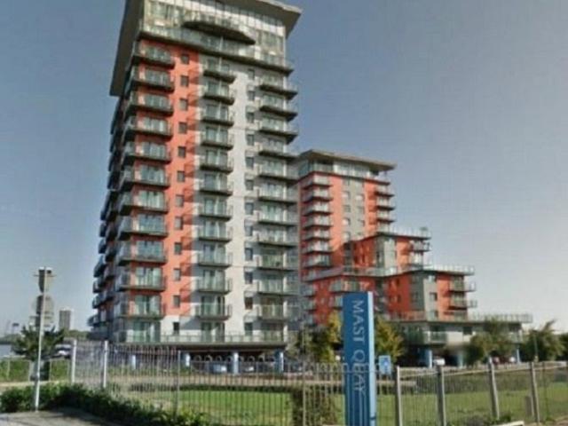 Apartment at Mast Quay, Greater London
