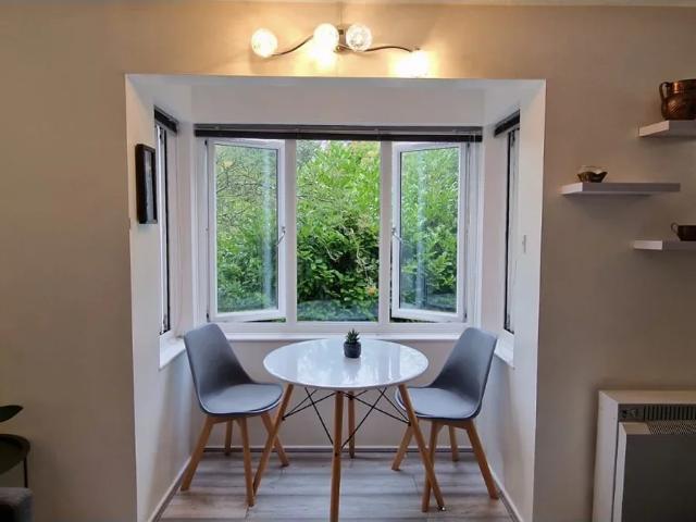 Apartment at Mead Avenue, Slough
