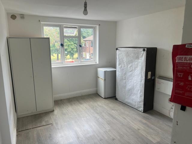 Apartment at Meadow Close, Greater London