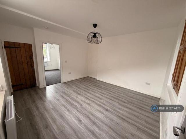 Apartment at Meadow Street, Tameside