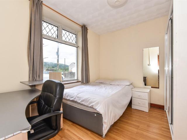 Apartment at Meadow Street, Pontypridd