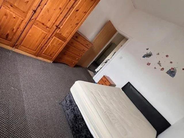 Apartment at Meadow Street, Preston