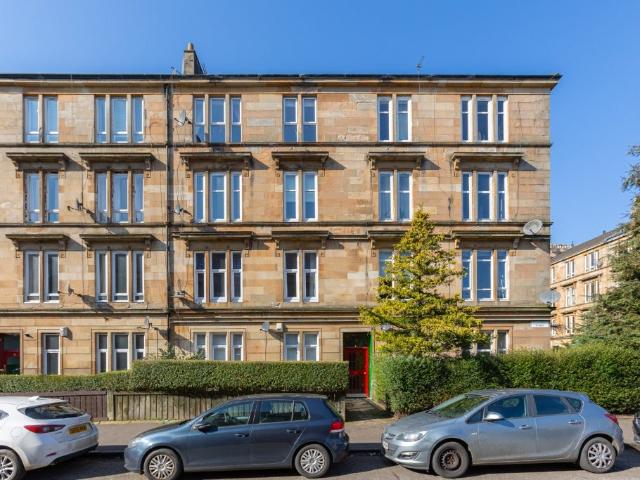 Apartment at Meadowpark Street, Glasgow