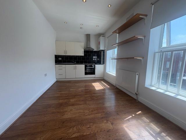 Apartment at Median Road, Greater London