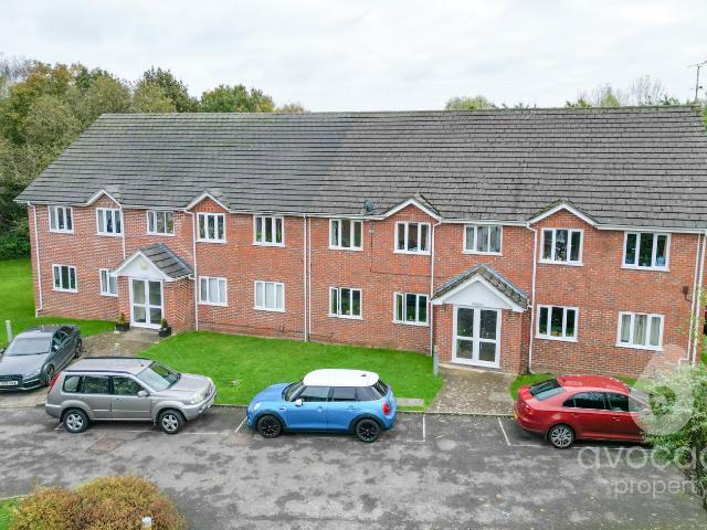 Apartment at Medlar Drive, Hart