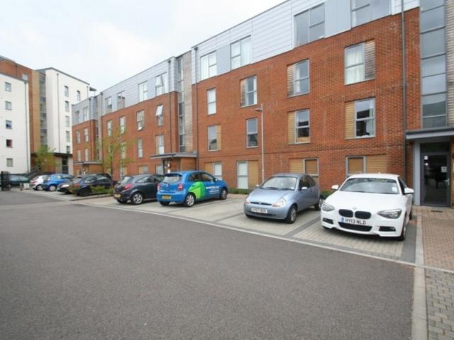 Apartment at Medway Drive, Tunbridge Wells