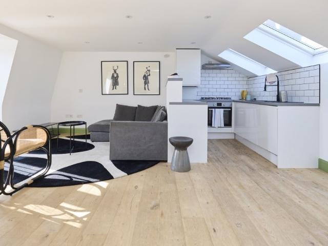 Apartment at Meeting House Lane, Greater London