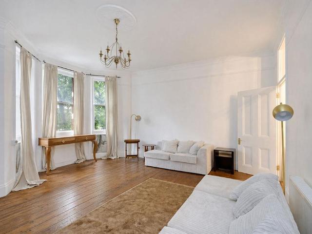 Apartment at Melcombe Place, City of Westminster