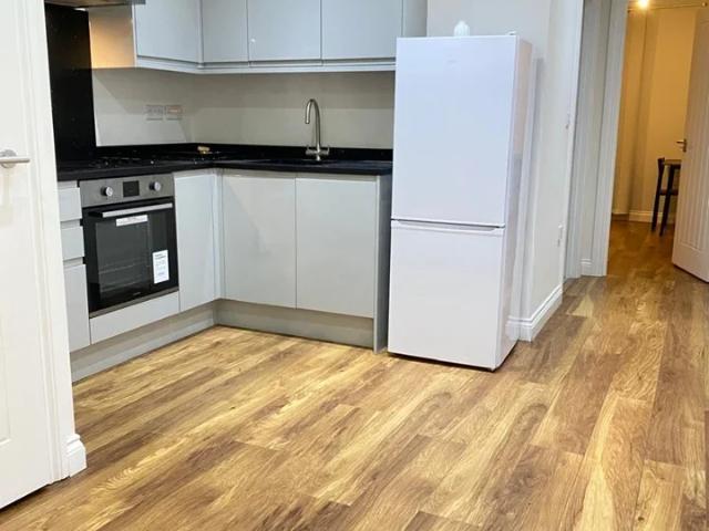 Apartment at Melbourne Avenue, Greater London