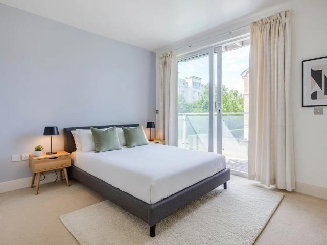 Apartment at Melliss Avenue, Greater London