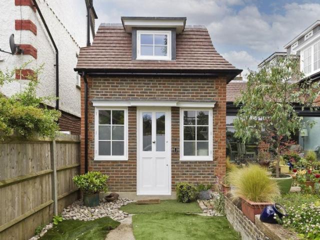 Apartment at Melrose Road, Greater London