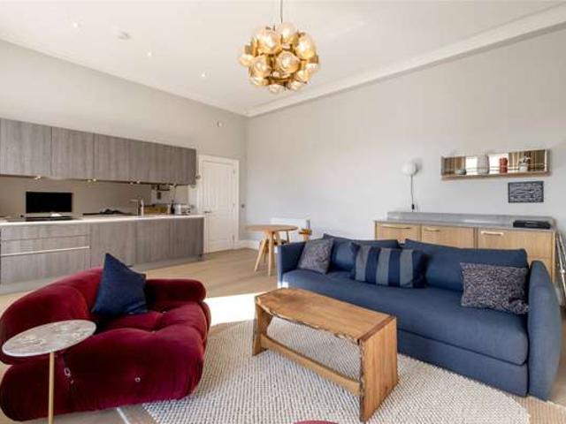 Apartment at Melville Crescent, City of Edinburgh
