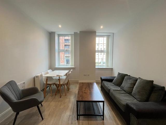 Apartment at Memorial Avenue, Slough