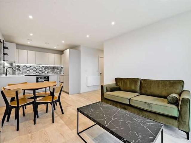 Apartment at Memorial Avenue, Slough