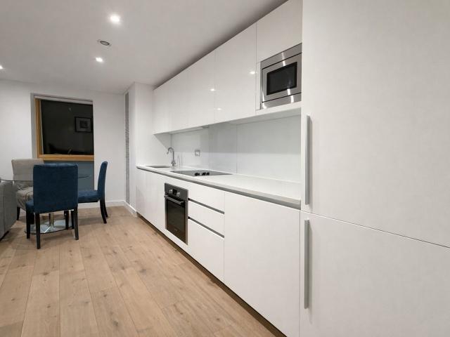 Apartment at Merchant Square, City of Westminster