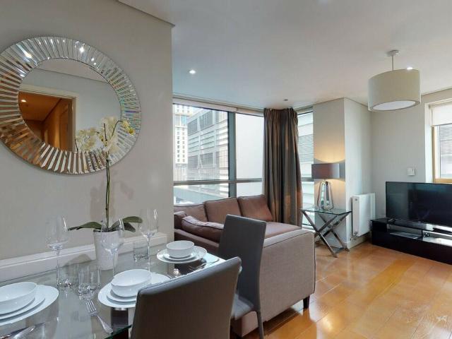 Apartment at Merchant Square, City of Westminster