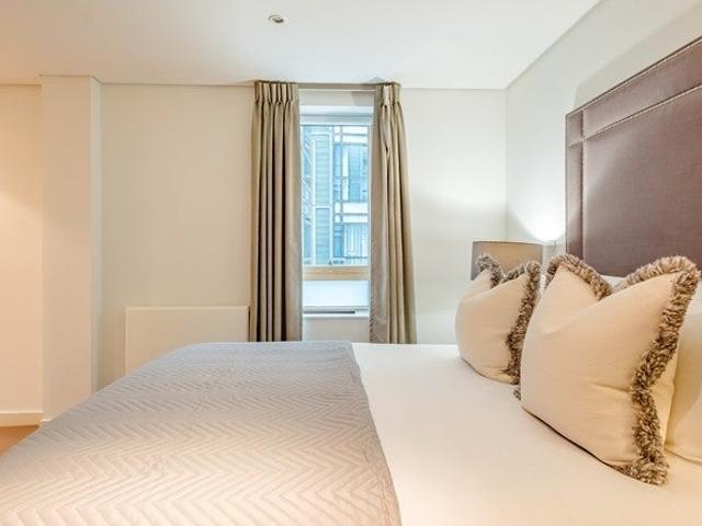 Apartment at Merchant Square, City of Westminster