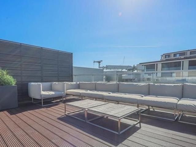 Apartment at Merchant Square, City of Westminster